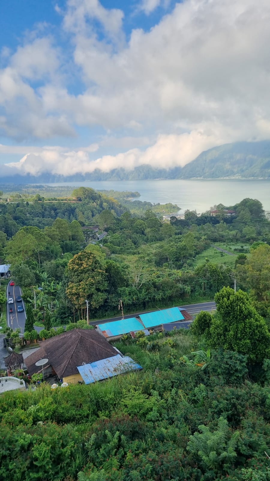 Bali & Beyond - Emagazine